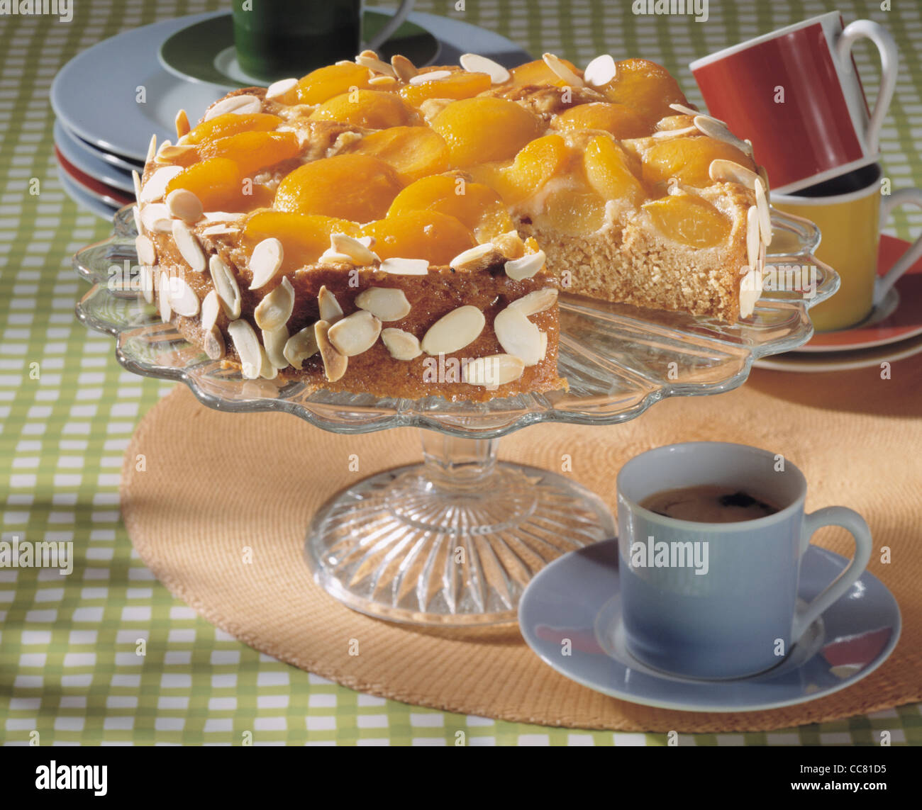 Zwieback cake hi-res stock photography and images - Alamy