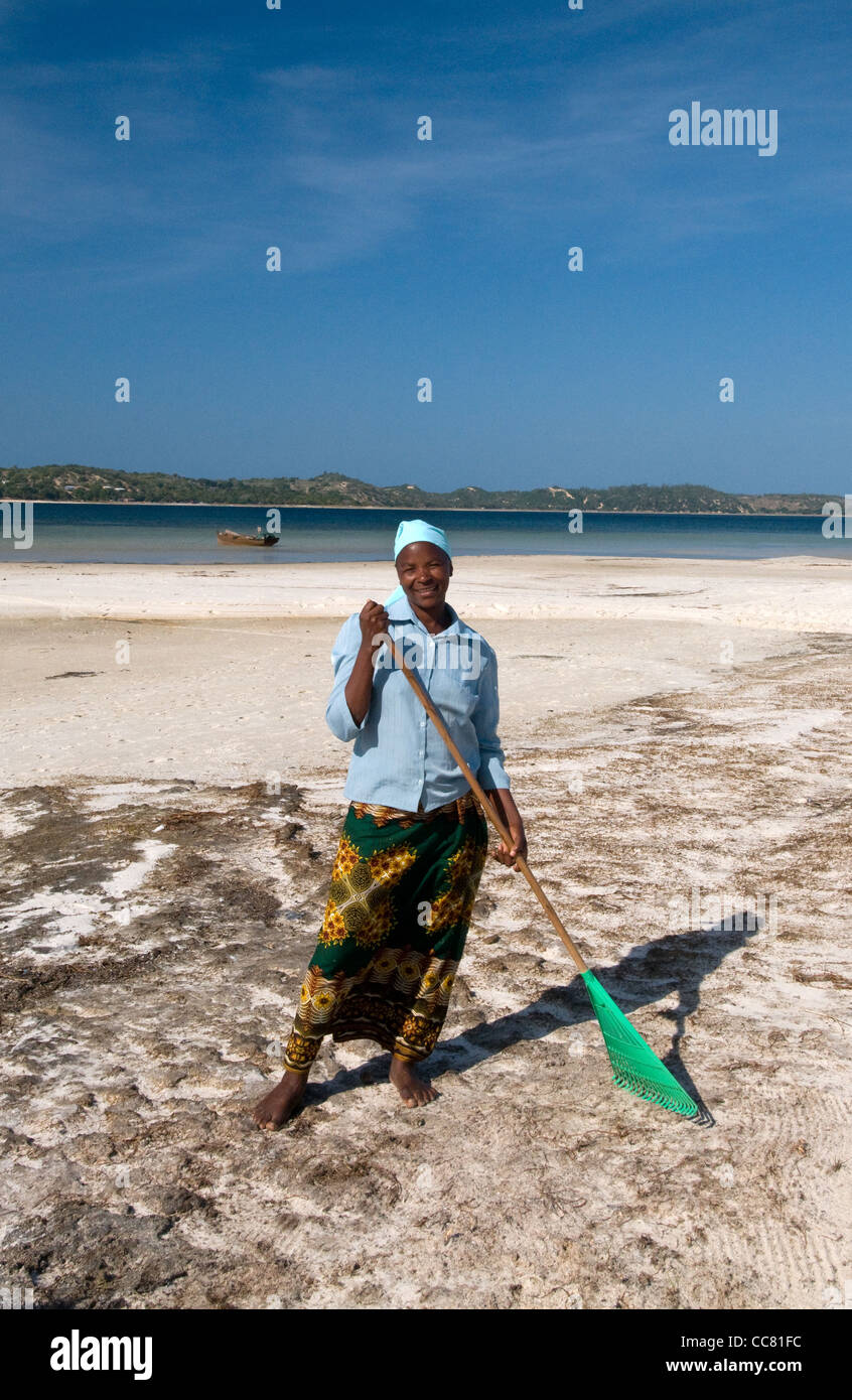 Woman sweeping africa hi-res stock photography and images - Alamy
