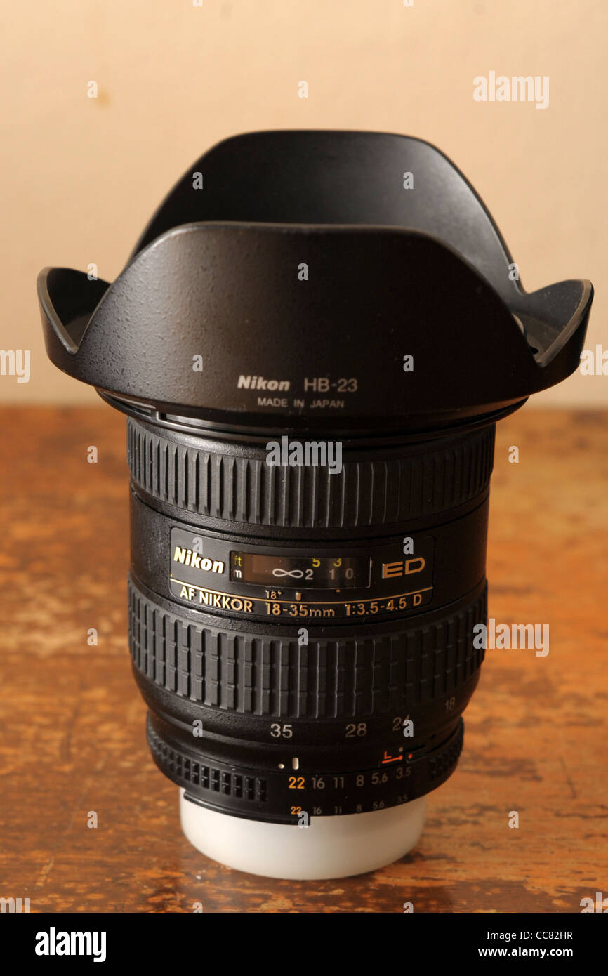 Nikon (18-35mm) Single Lens Reflex Camera Lens - Image Copyright Ben ...