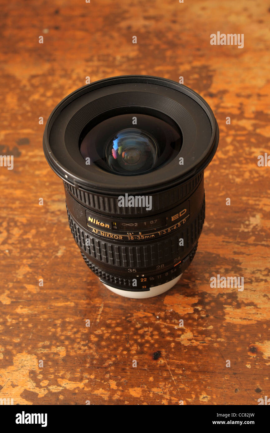Nikon image hi-res stock photography and images - Alamy