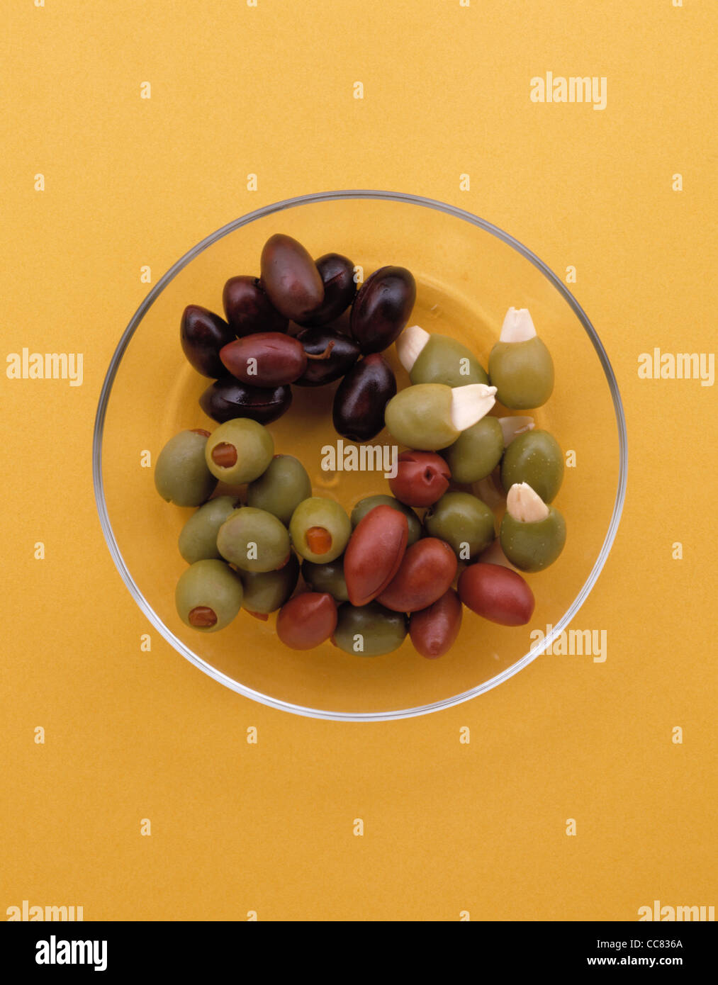 Cut out: Olives Stock Photo - Alamy