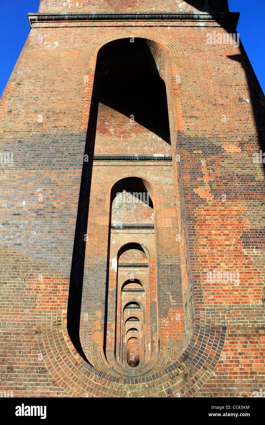 Ouse Valley Viaduct (Balcombe Viaduct) over the River Ouse on the ...