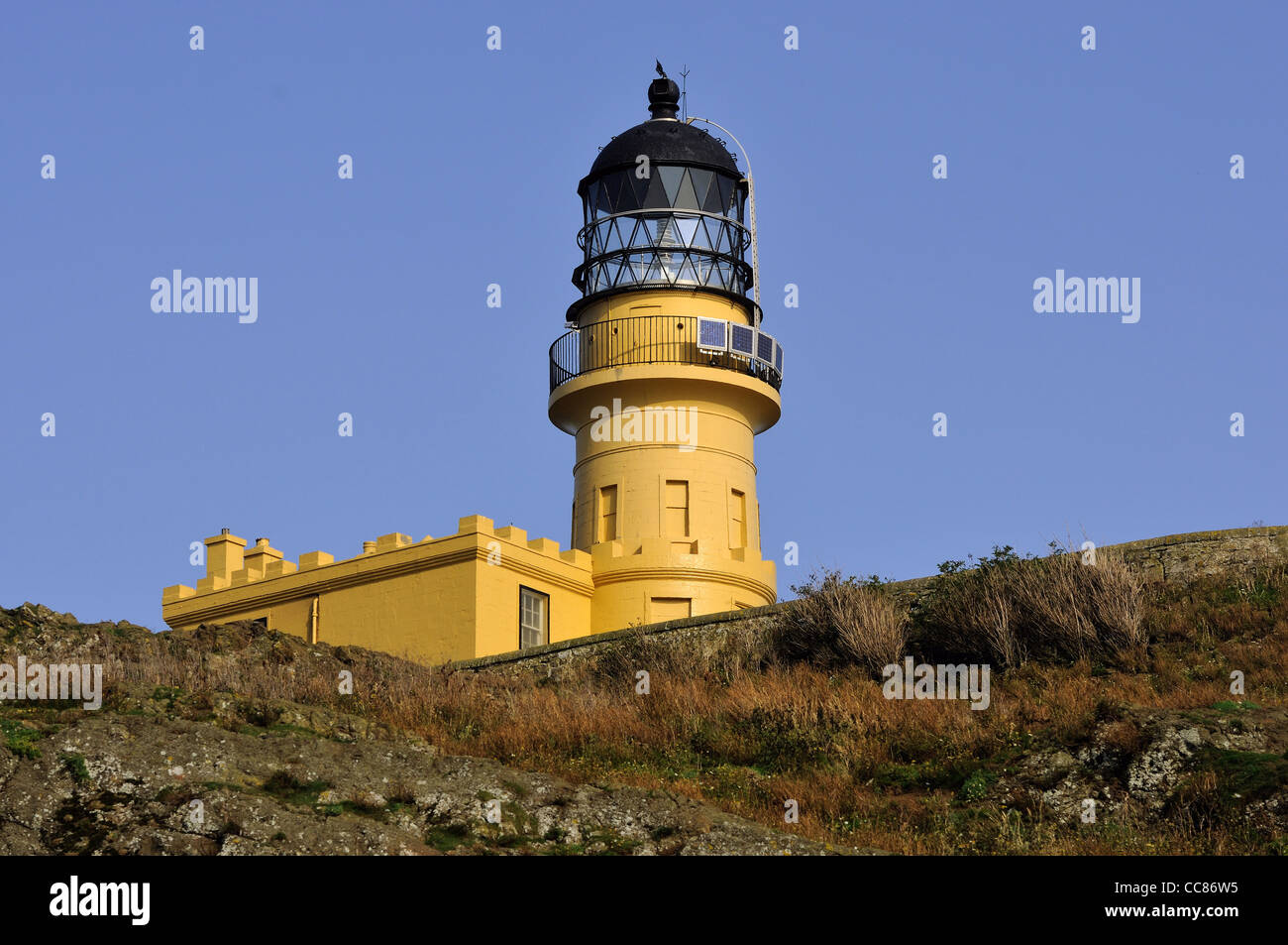 Inchkeith Lighthouse, The Firth of Forth, Scotland Stock Photo - Alamy