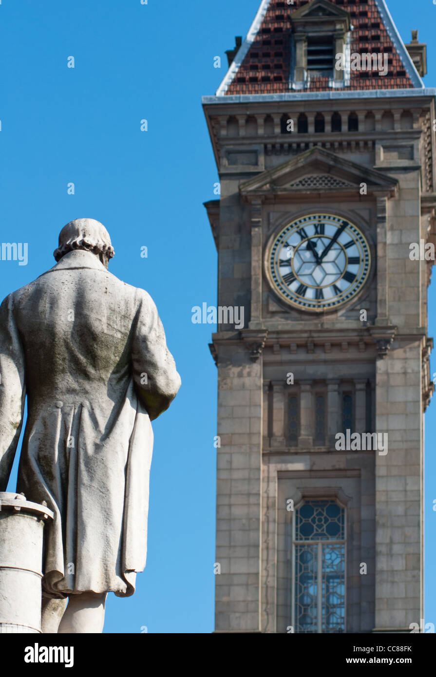England birmingham james watt statue hi-res stock photography and ...