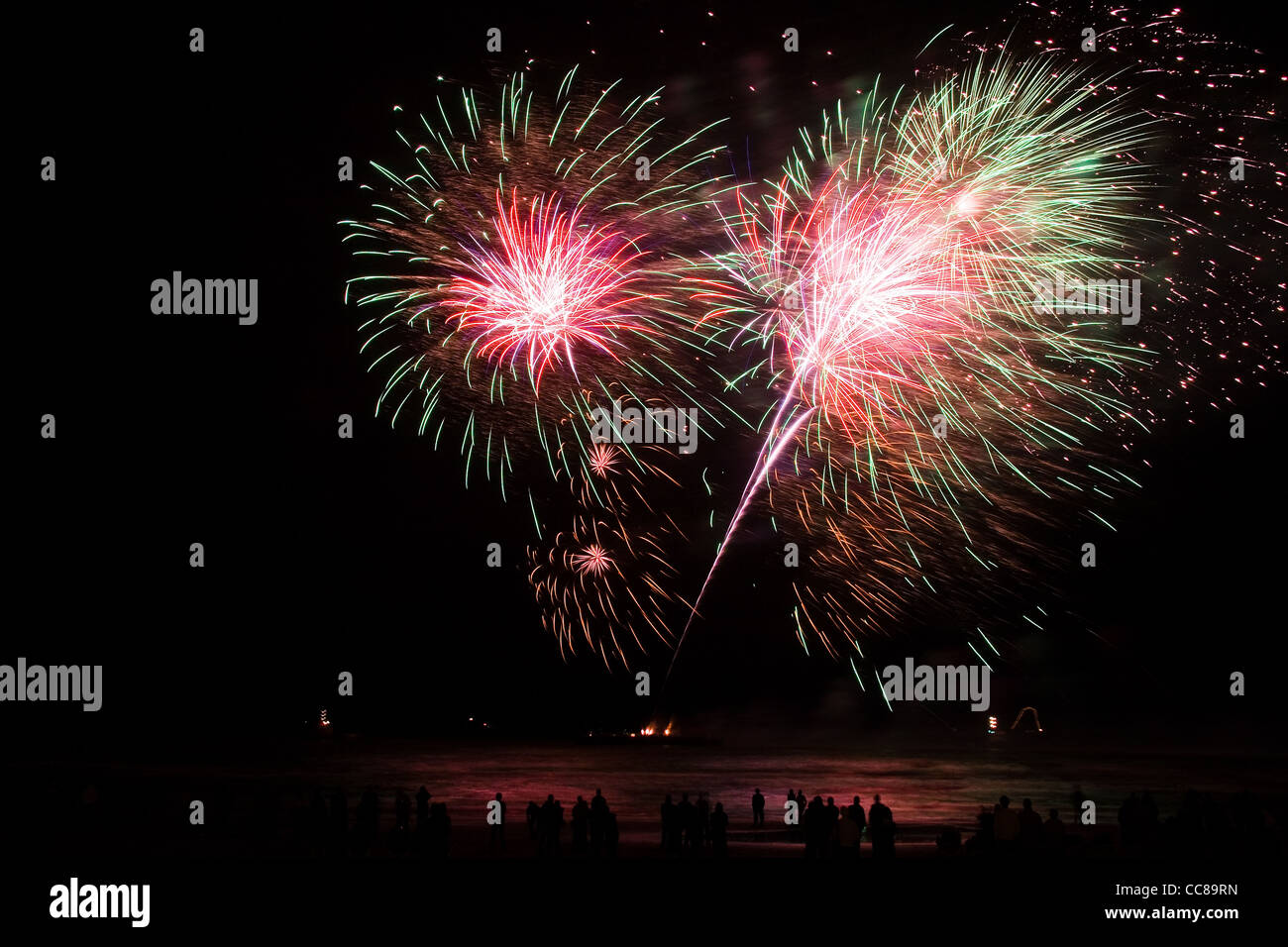 Fireworks beach hi-res stock photography and images - Alamy