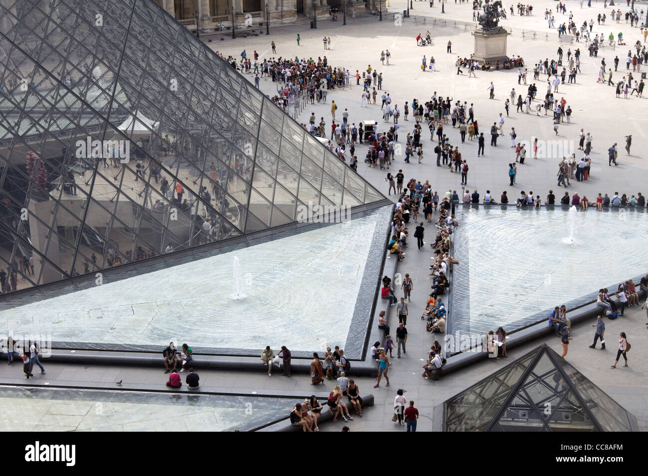 Louvre pyramid top view hi-res stock photography and images - Alamy