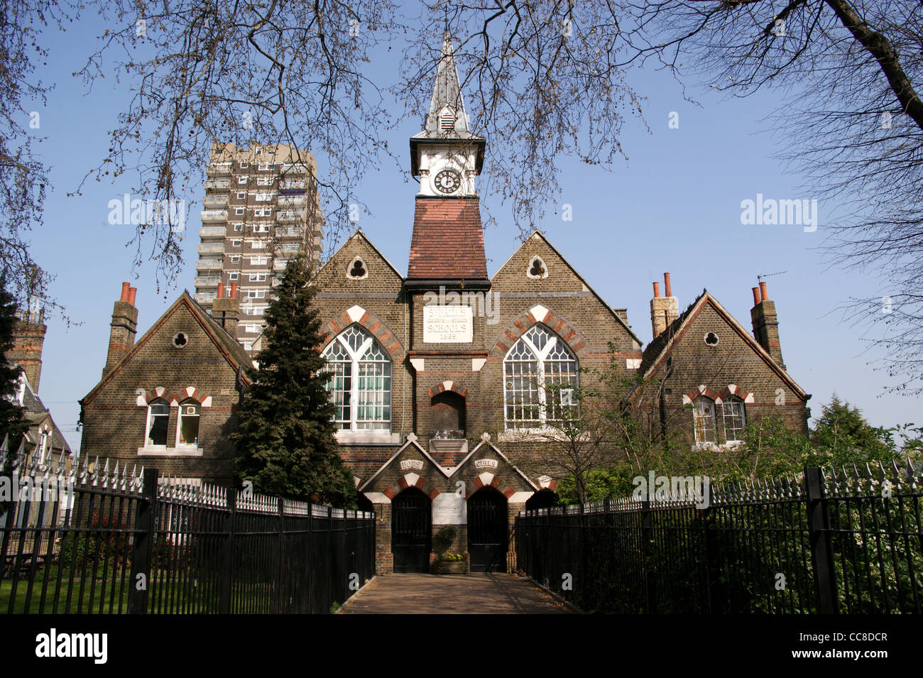 Wellclose square hi-res stock photography and images - Alamy