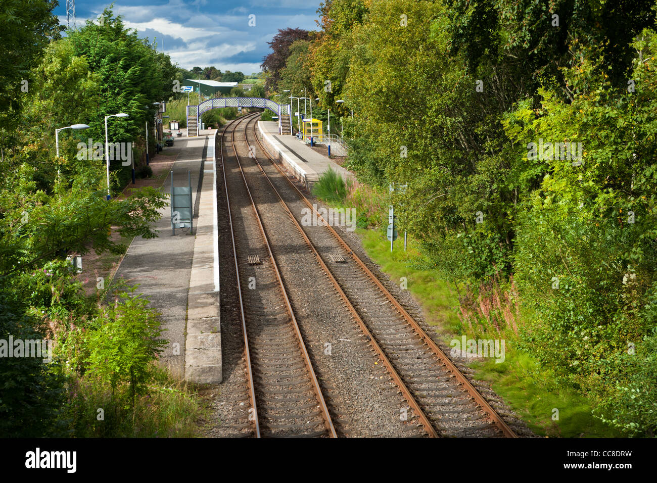 Tain station platform hi-res stock photography and images - Alamy