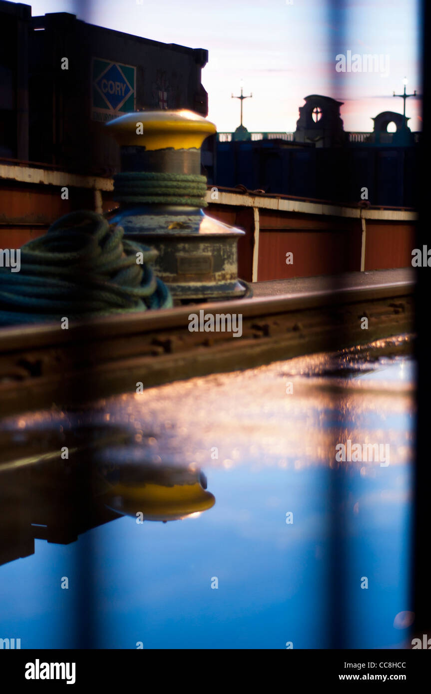 Dockside scene hi-res stock photography and images - Alamy