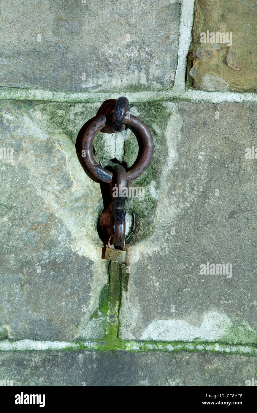 Cloth hall cracow hi-res stock photography and images - Alamy
