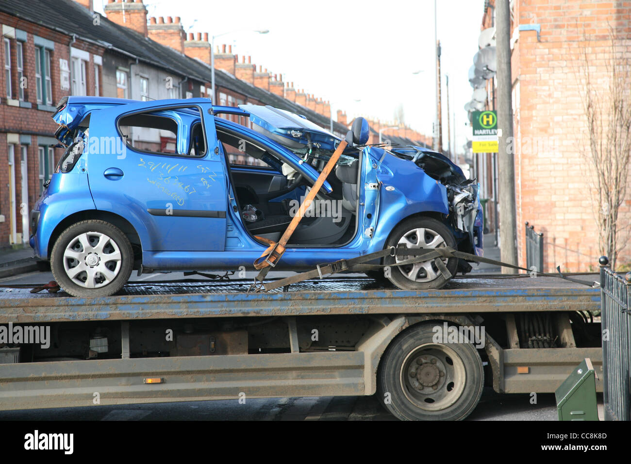 a vehicle being towed away from an accident Stock Photo - Alamy