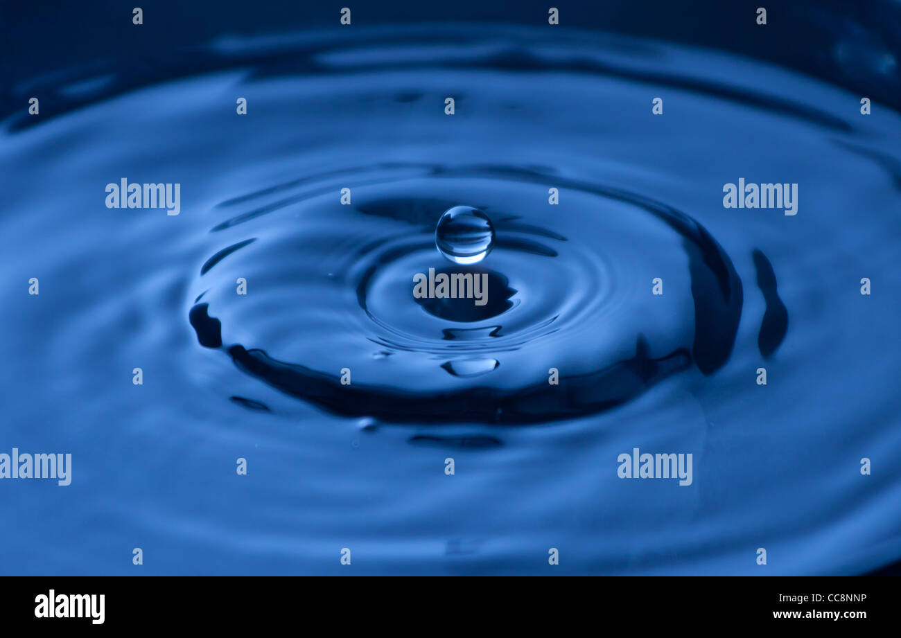 freeze drops of water, close-up Stock Photo - Alamy