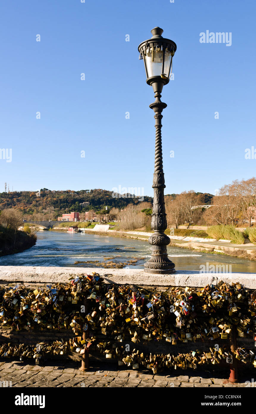 Ponte Milvio Stock Photos & Ponte Milvio Stock Images - Alamy