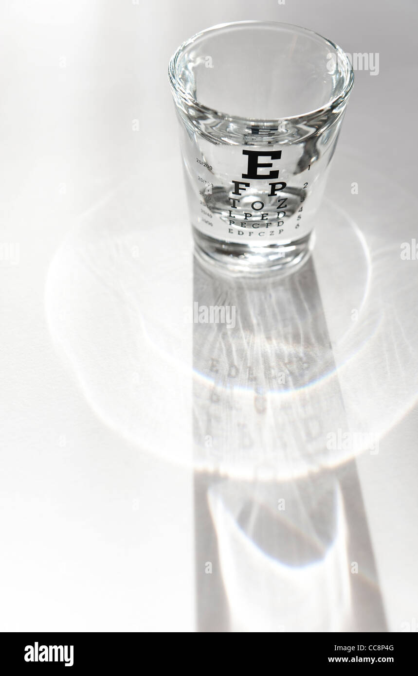 Eye test chart hi-res stock photography and images - Alamy