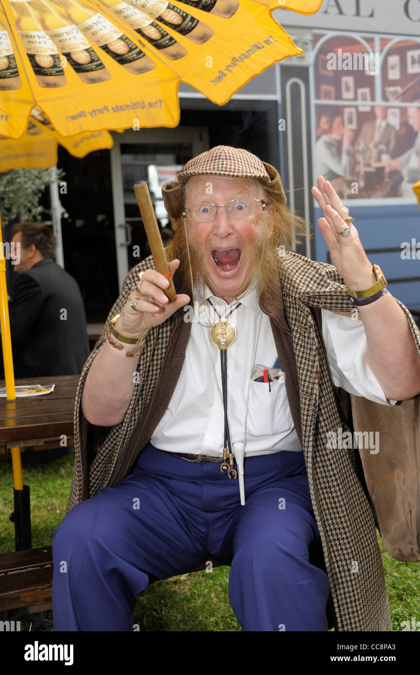 John McCririck is an English television horse racing pundit Stock Photo ...