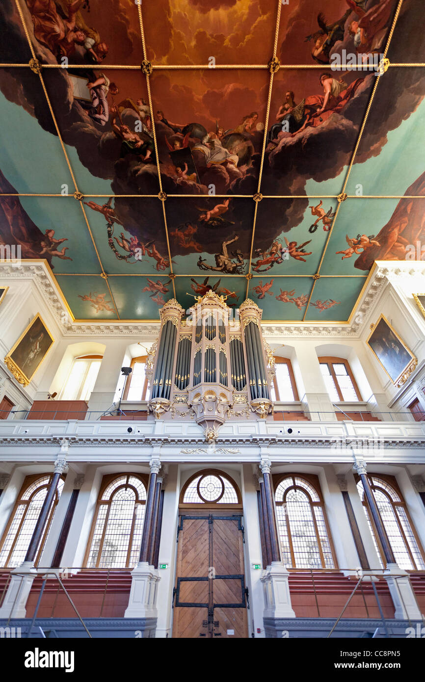 Interior of the refurbished Sheldonian Theatre, Oxford Stock Photo - Alamy