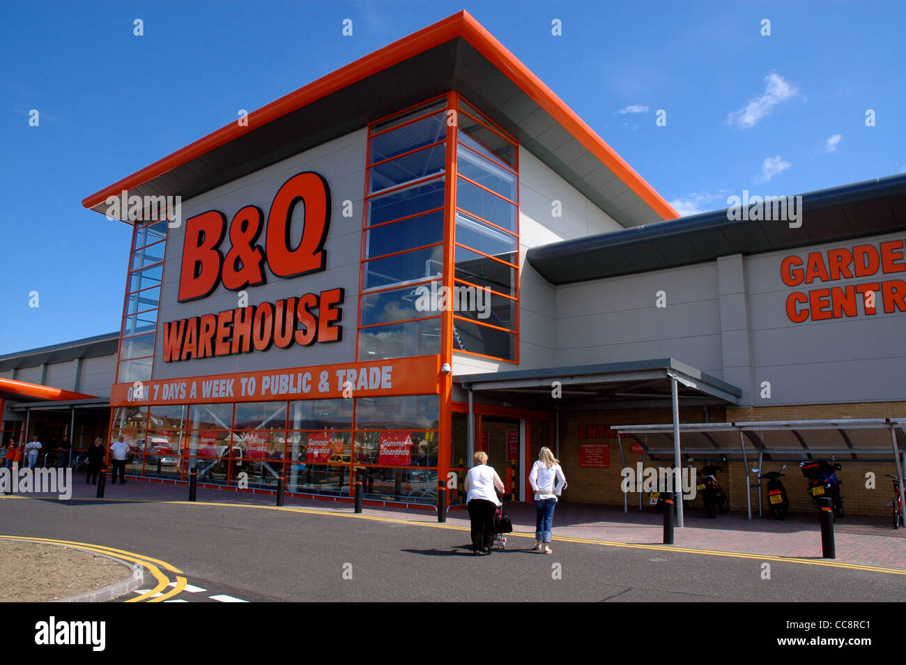 B&q logo hi-res stock photography and images - Alamy