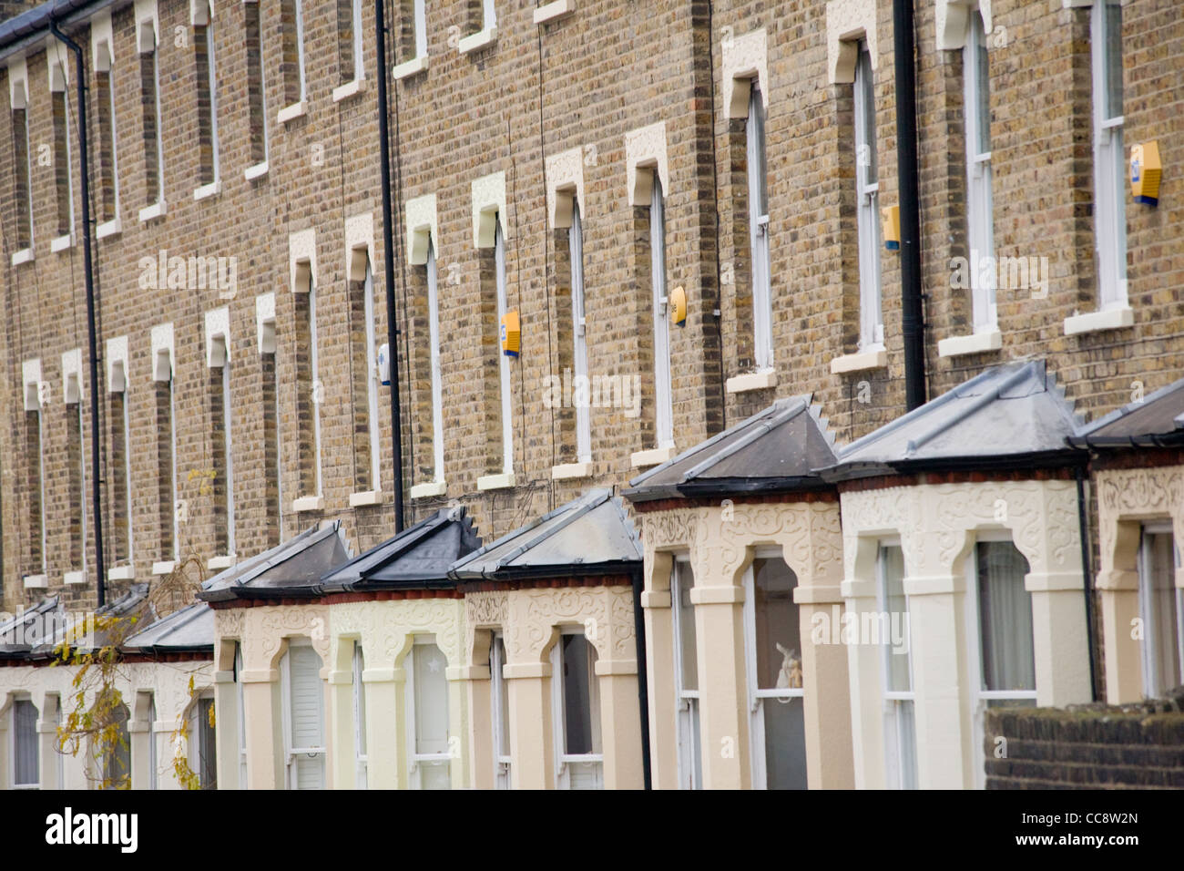 Victorian terraced house uk hi-res stock photography and images - Alamy