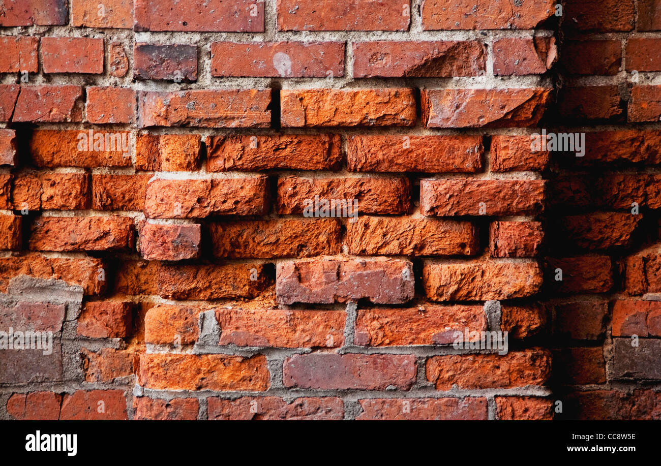 Old brick wall falling apart hi-res stock photography and images - Alamy