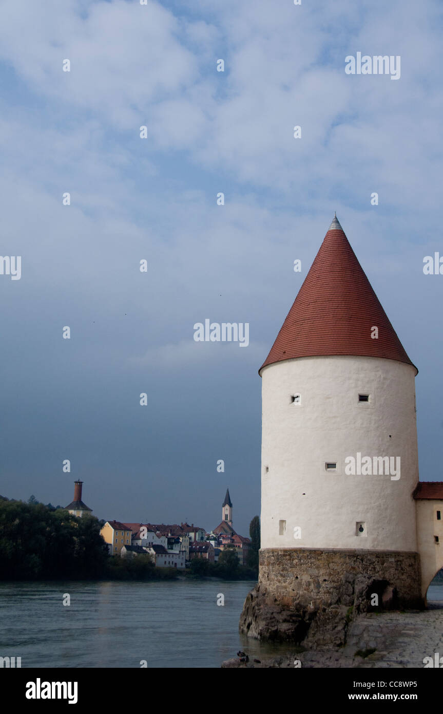 13th century medieval tower hi-res stock photography and images - Alamy