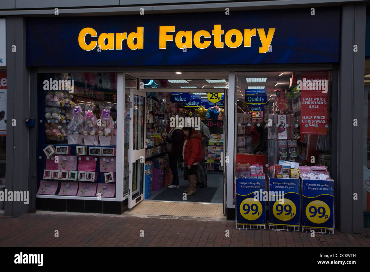 Card factory shop Stock Photo - Alamy