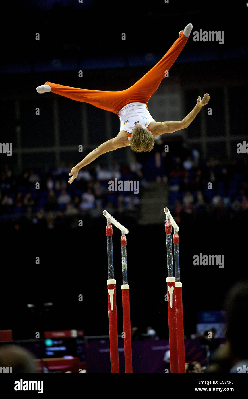 London parallel bars olympic games hi-res stock photography and images ...
