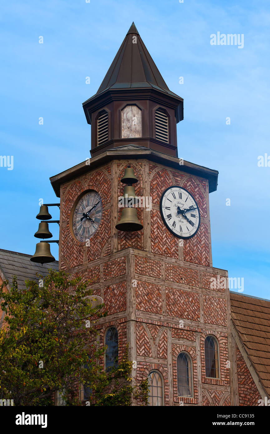 Brass clock tower hi-res stock photography and images - Alamy
