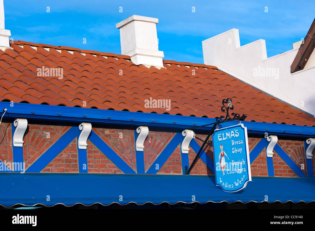 Store roof hi-res stock photography and images - Alamy
