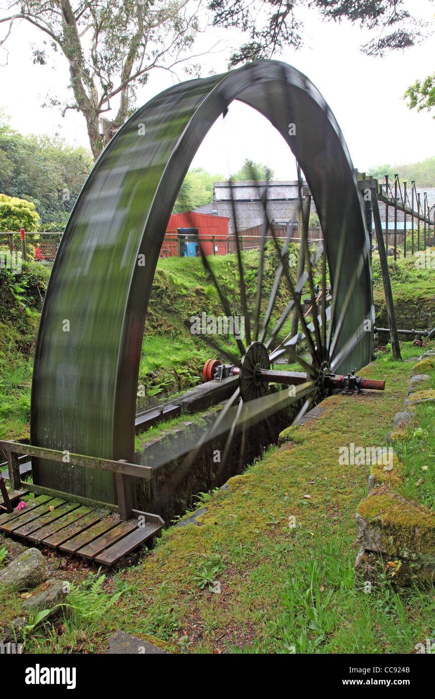 vintage hydro turbine Stock Photo - Alamy