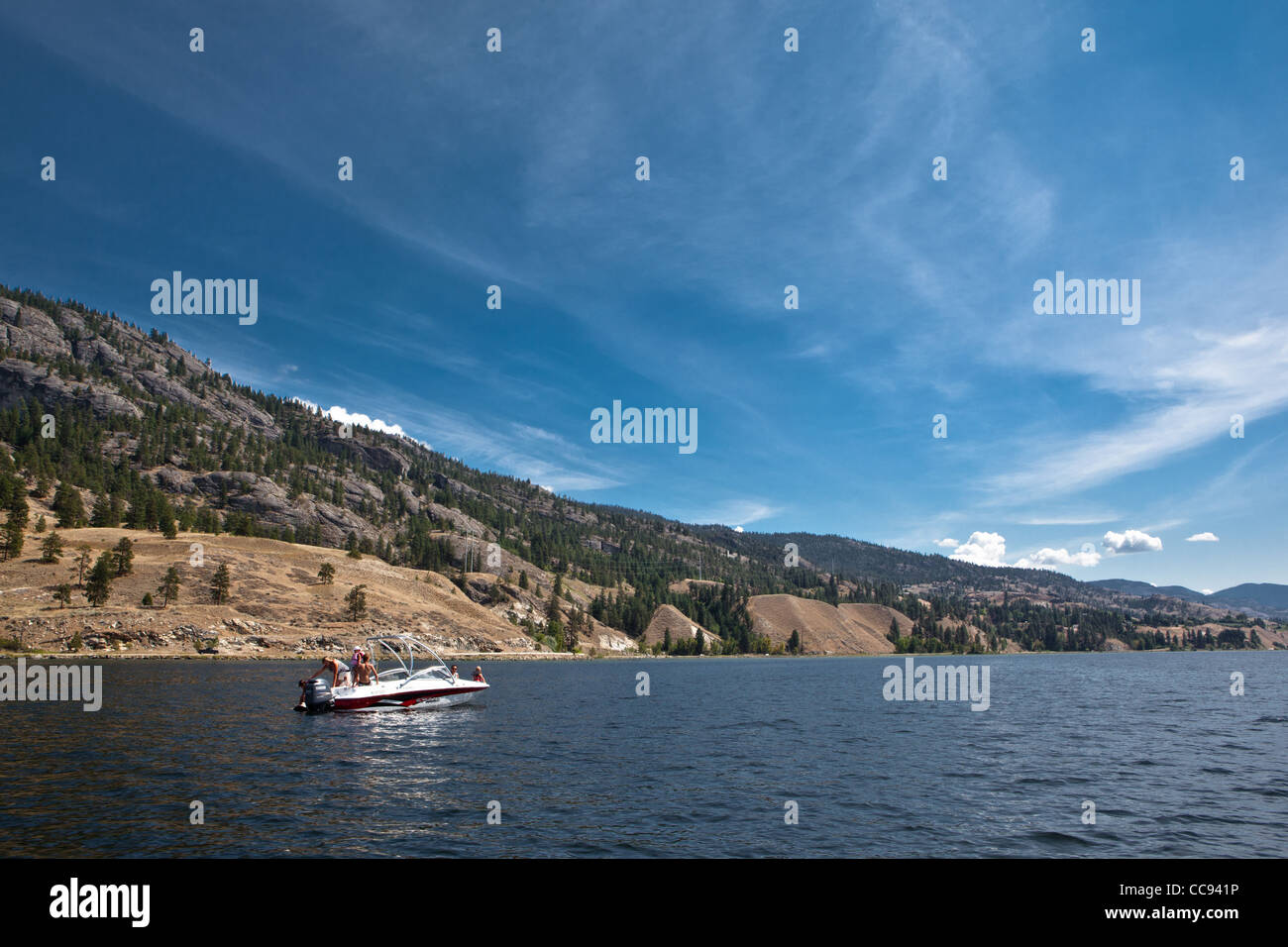 Skaha lake hi-res stock photography and images - Alamy
