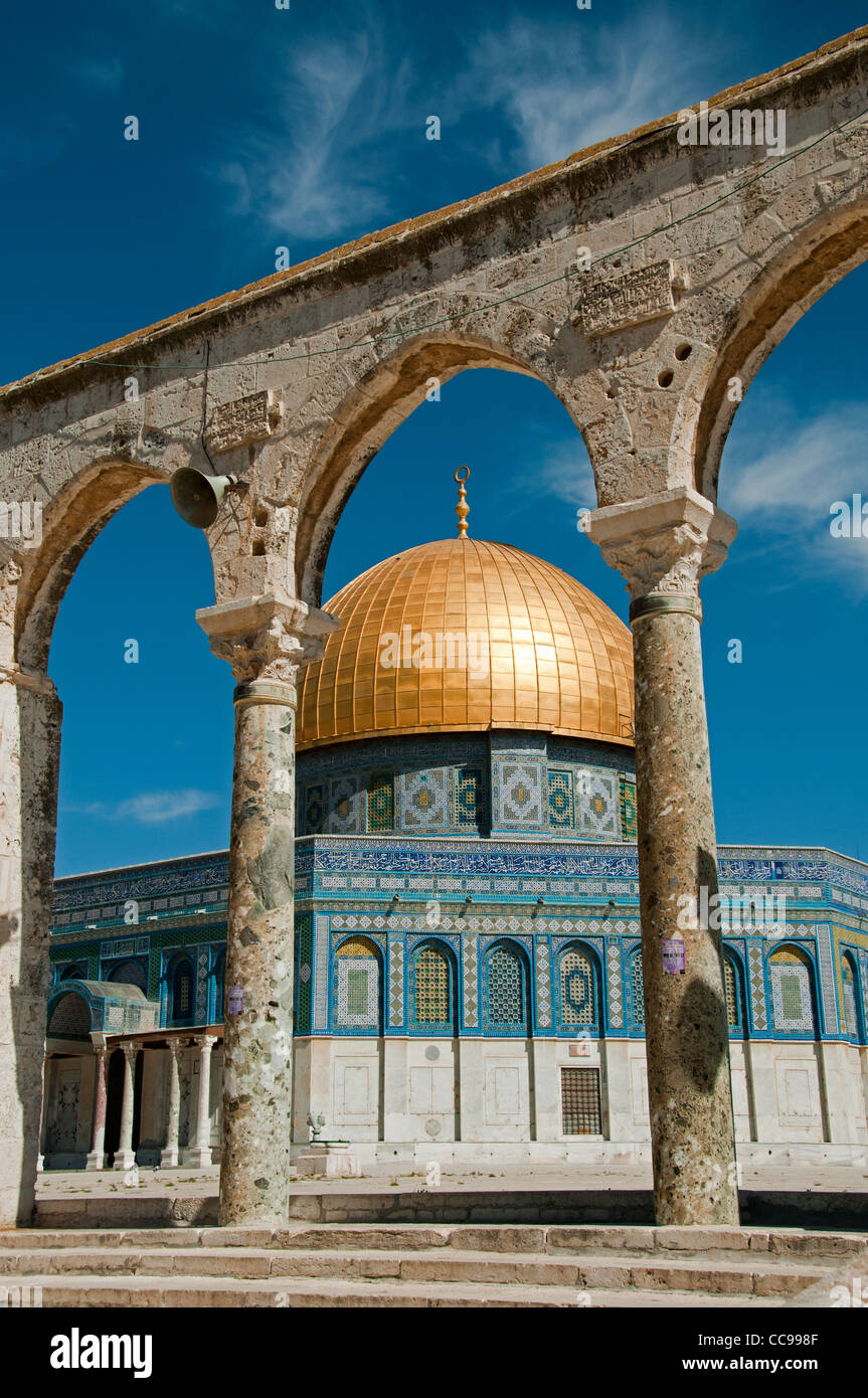 Rock mosk holy place Jerusalem Israel Stock Photo - Alamy