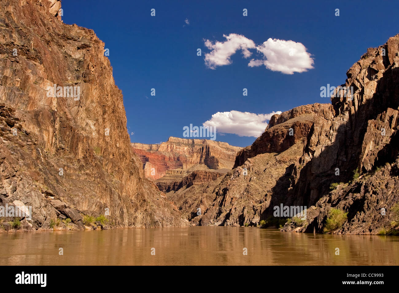 Rugged river bottom hi-res stock photography and images - Alamy