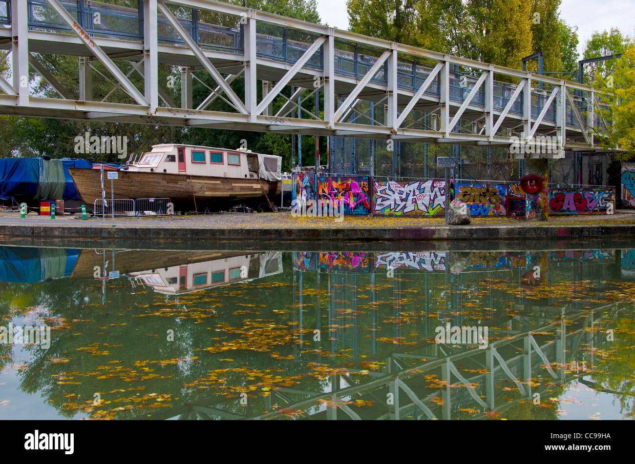 Toulouse france graffiti hi-res stock photography and images - Alamy