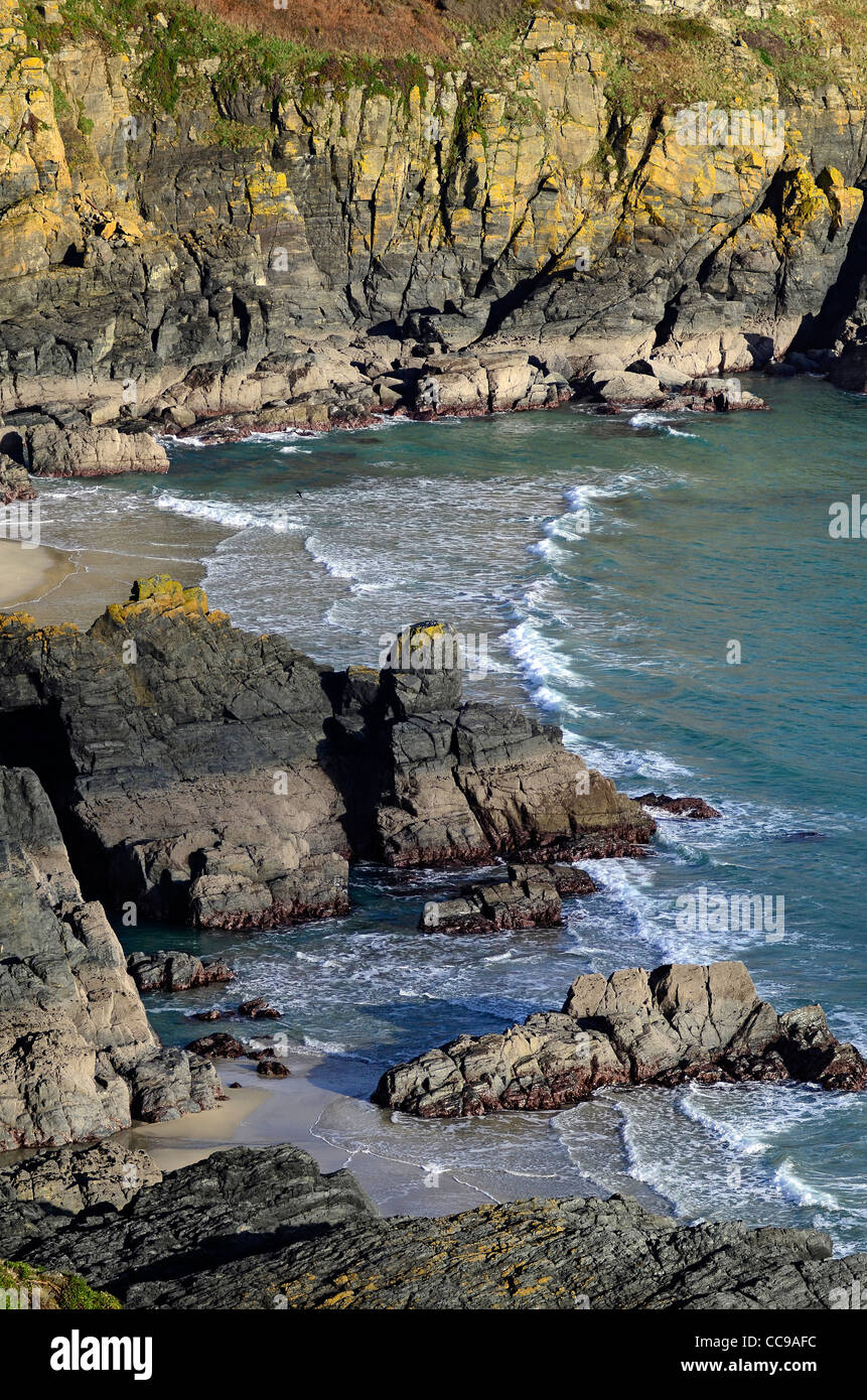 Housel cove hi-res stock photography and images - Alamy