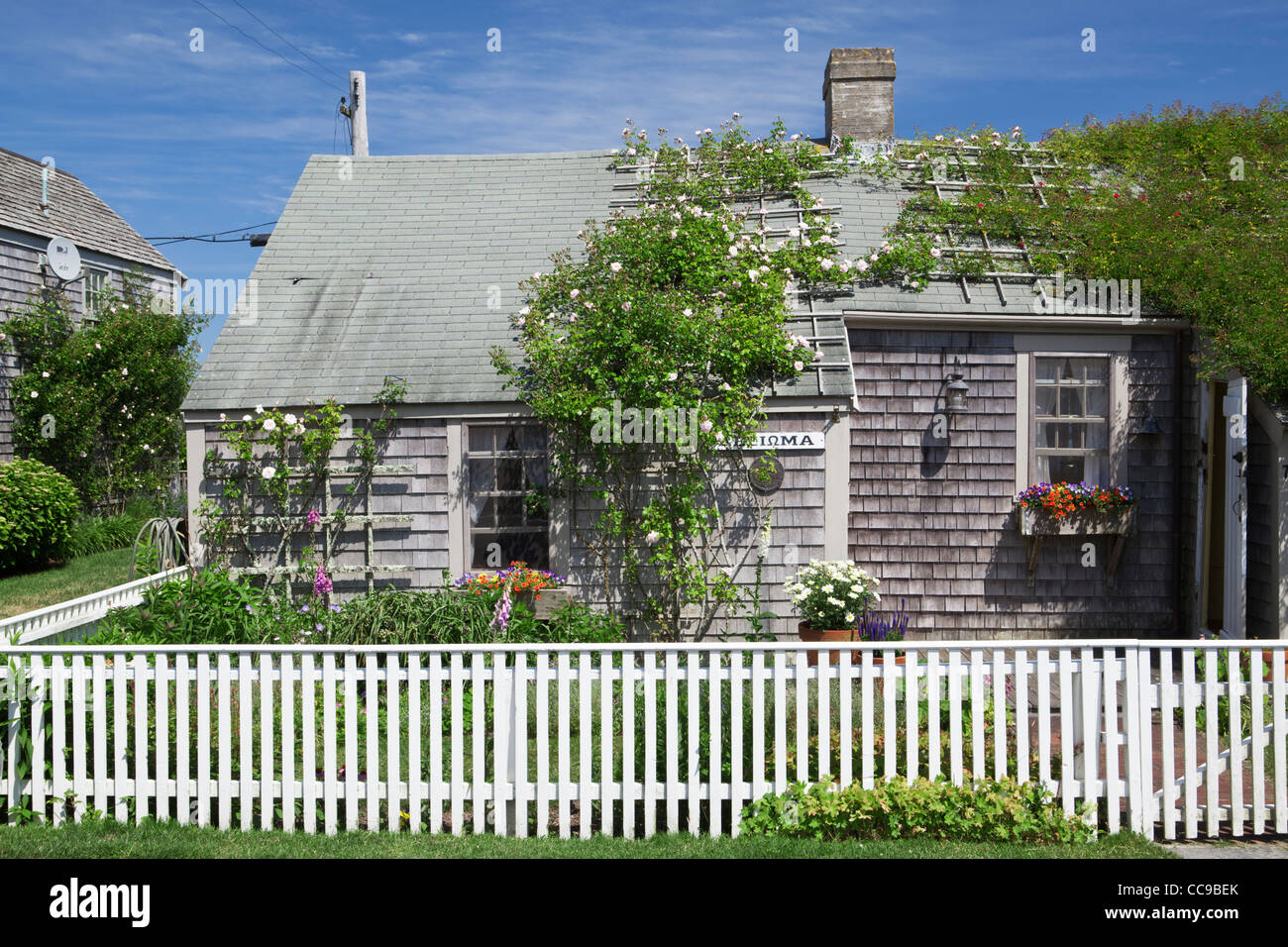 Nantucket house hi-res stock photography and images - Alamy