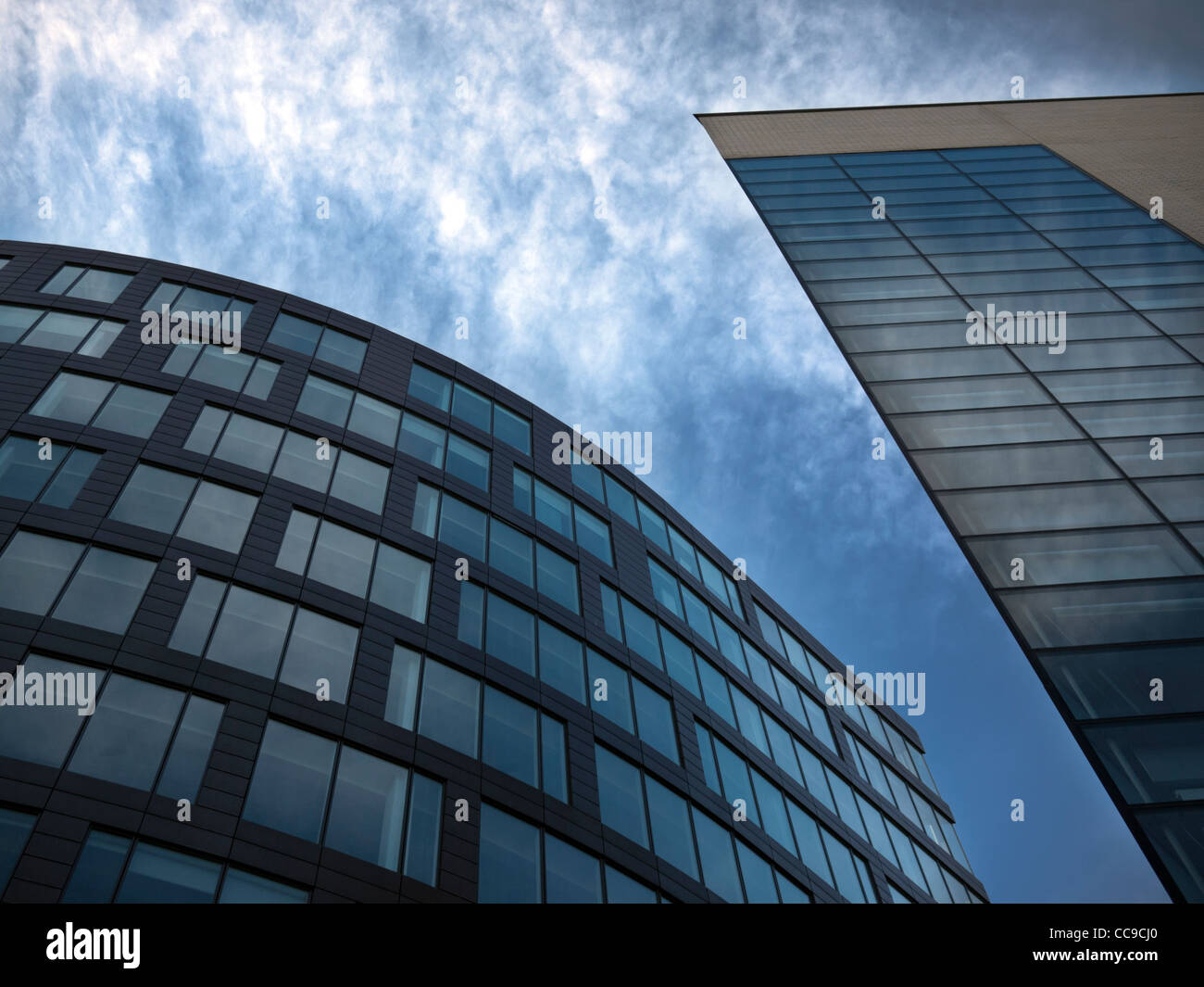 Tall buildings manchester hi-res stock photography and images - Alamy