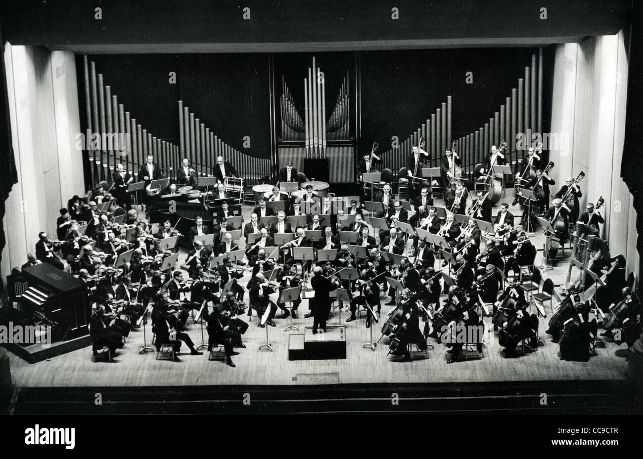 Philadelphia orchestra 1970 hi-res stock photography and images - Alamy
