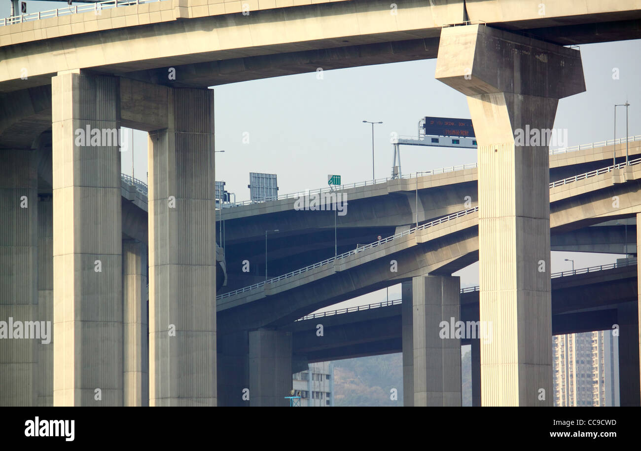 Pillars of viaduct Stock Photo - Alamy