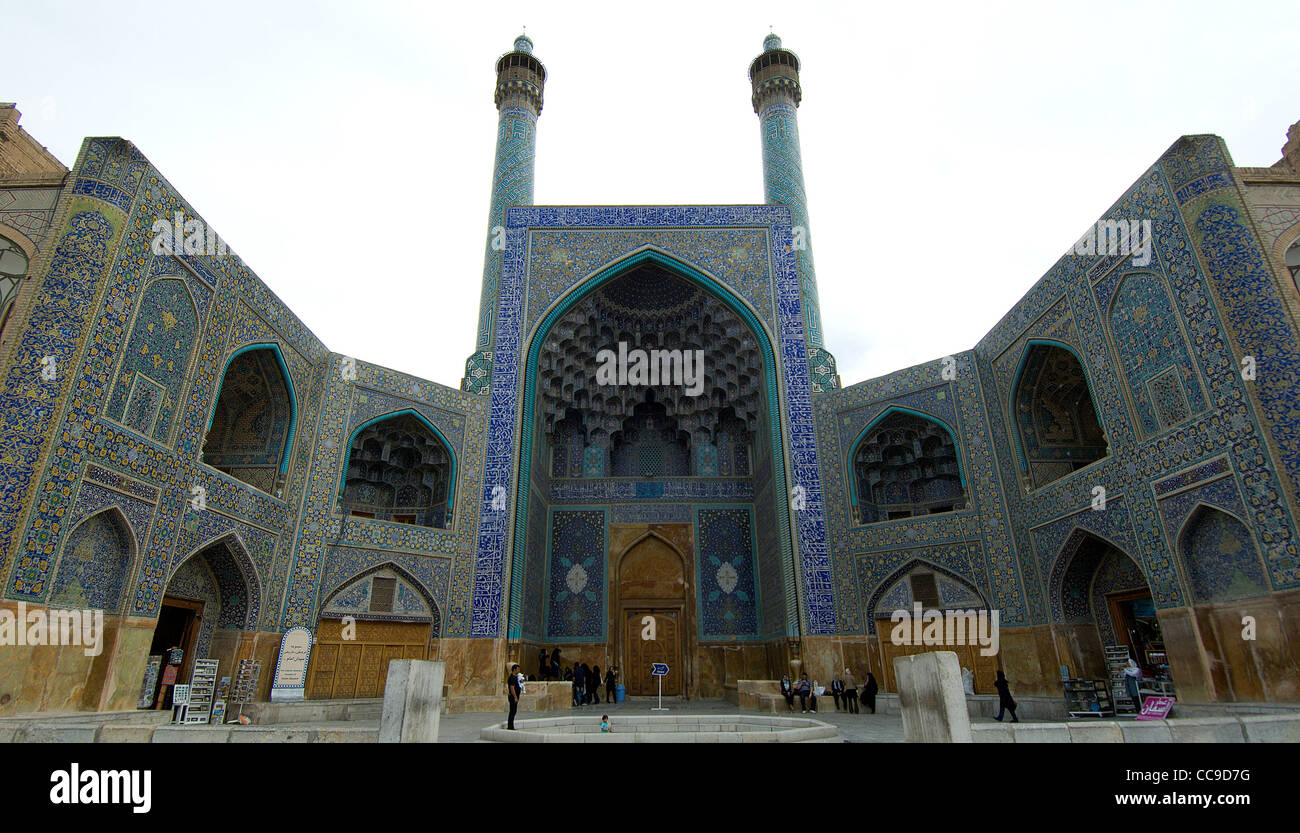 This is the entrance portal to the Imam Mosque in Isfahan, Iran ...