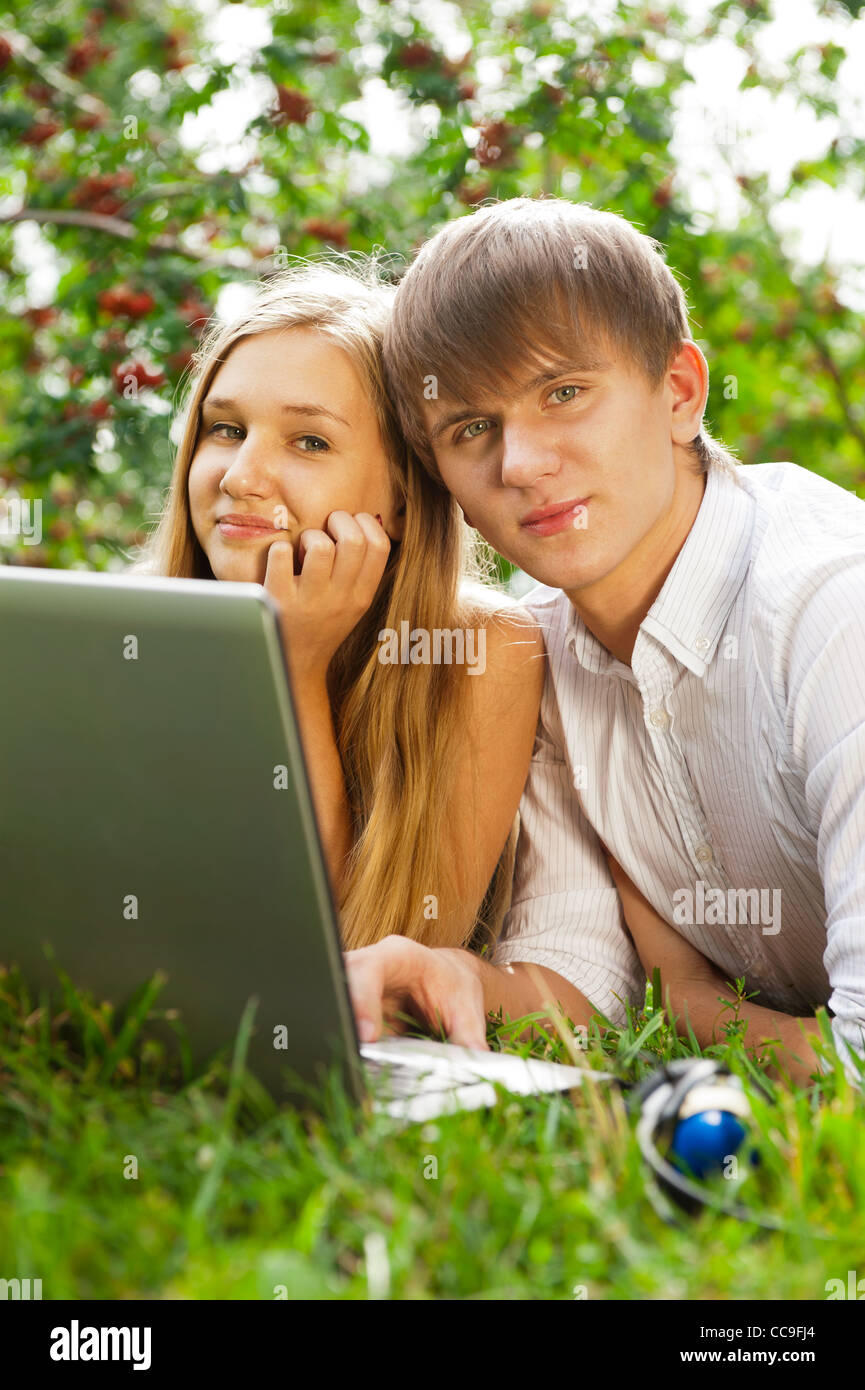 Two students on campus hi-res stock photography and images - Alamy