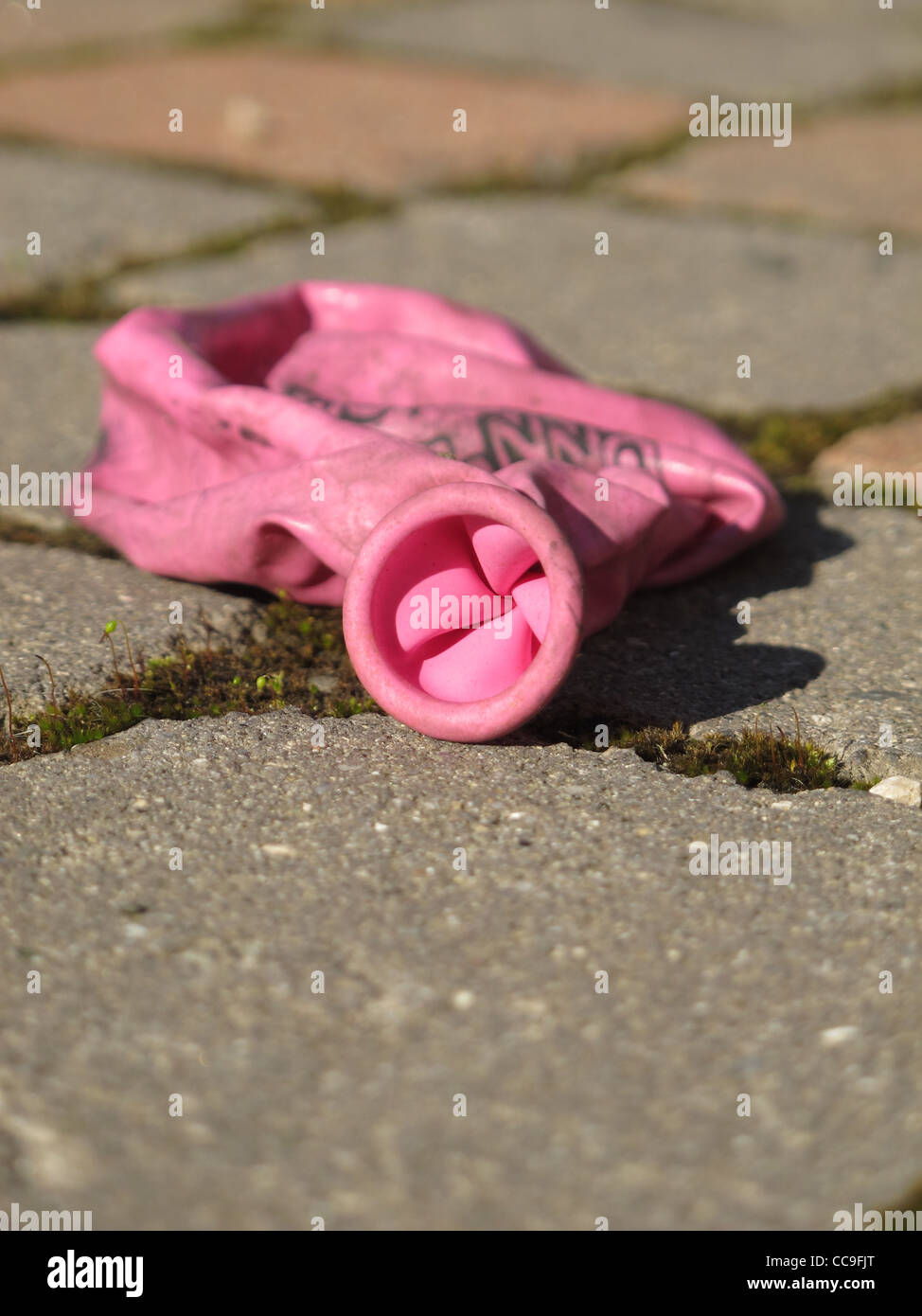Deflated balloon sad hi-res stock photography and images - Alamy