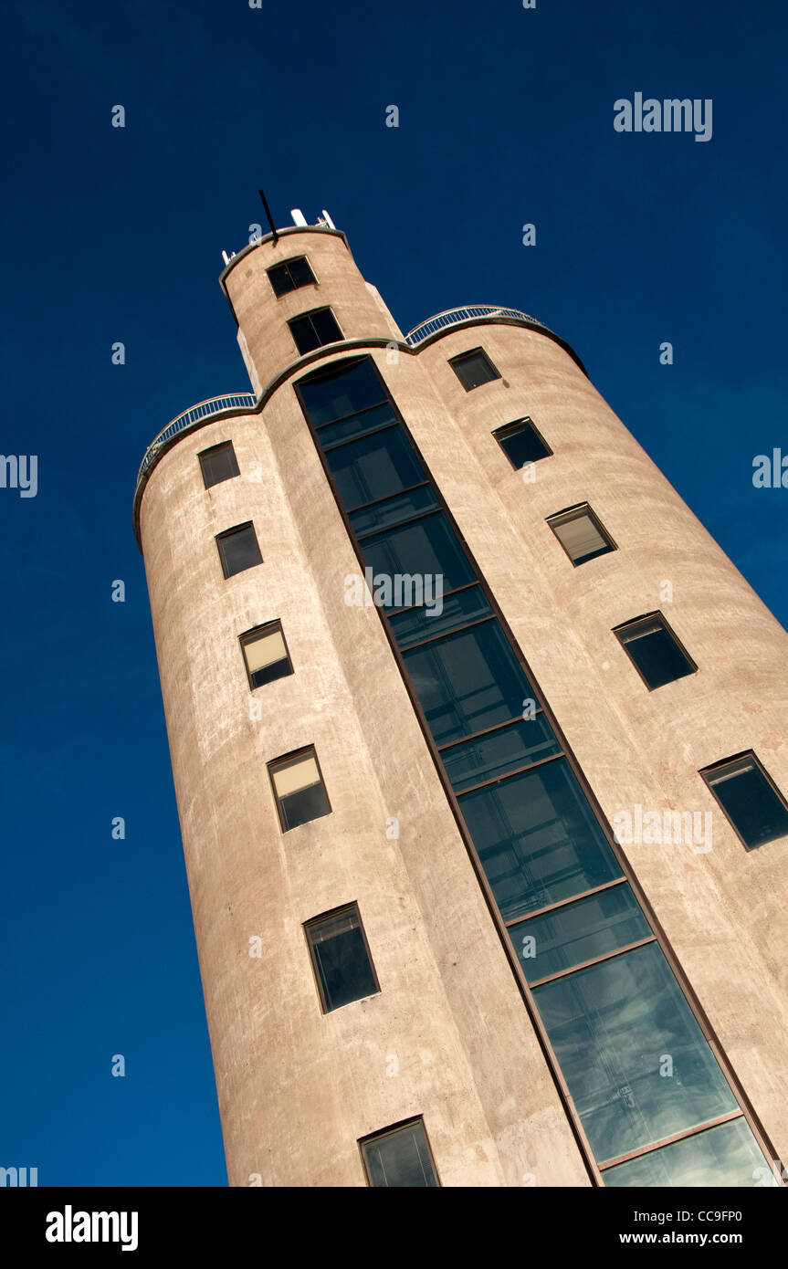 Converted grain silo hi-res stock photography and images - Alamy