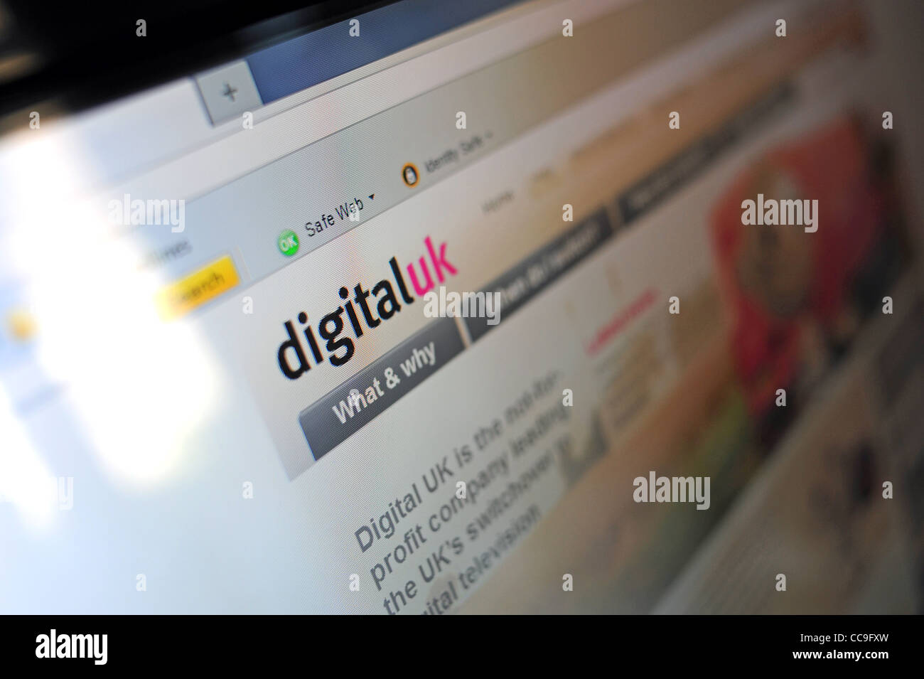 Help tv hi-res stock photography and images - Alamy