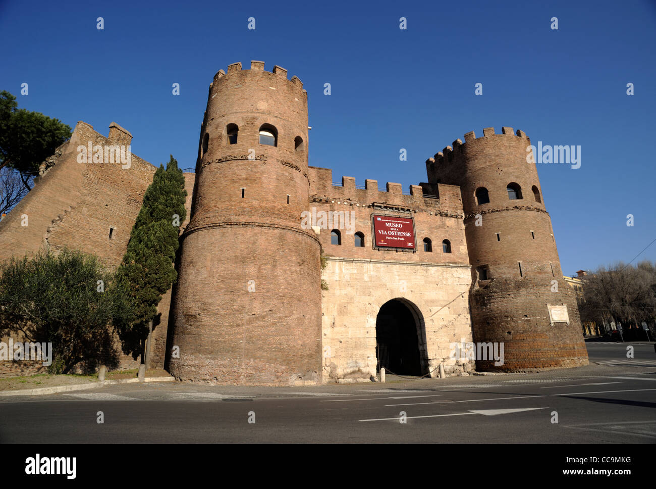 Italy, Rome, Aurelian Walls, Porta San Paolo, ancient Roman gate Stock ...
