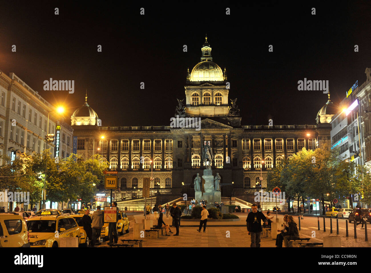 Night time Wenceslas Square Stock Photo - Alamy
