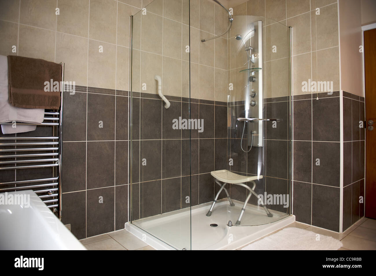 bathroom shower adapted for disabled use Stock Photo - Alamy