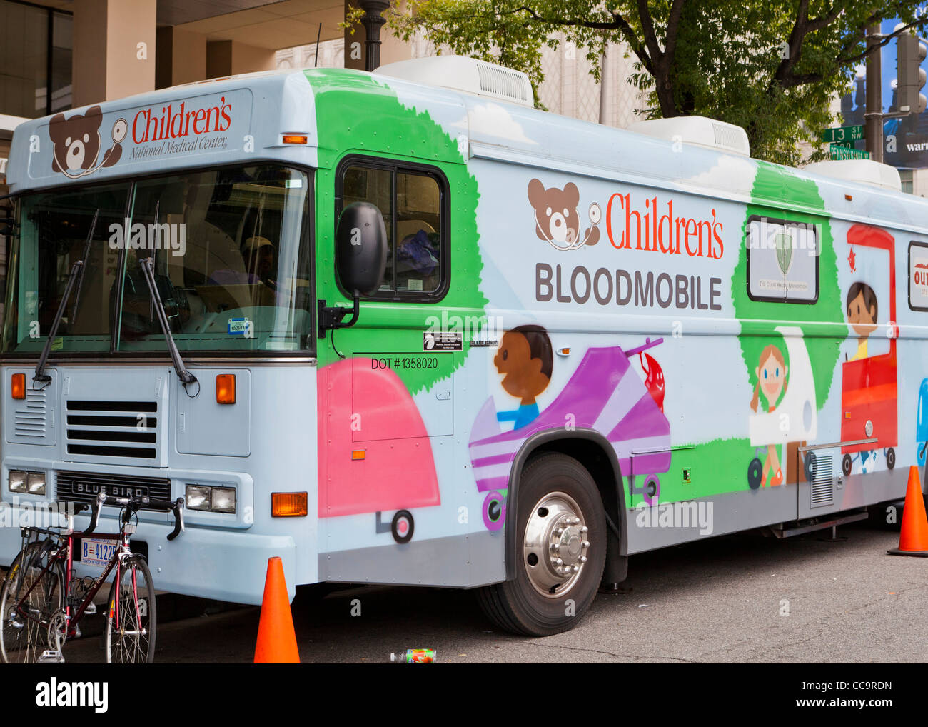Children's hospital bloodmobile Stock Photo - Alamy