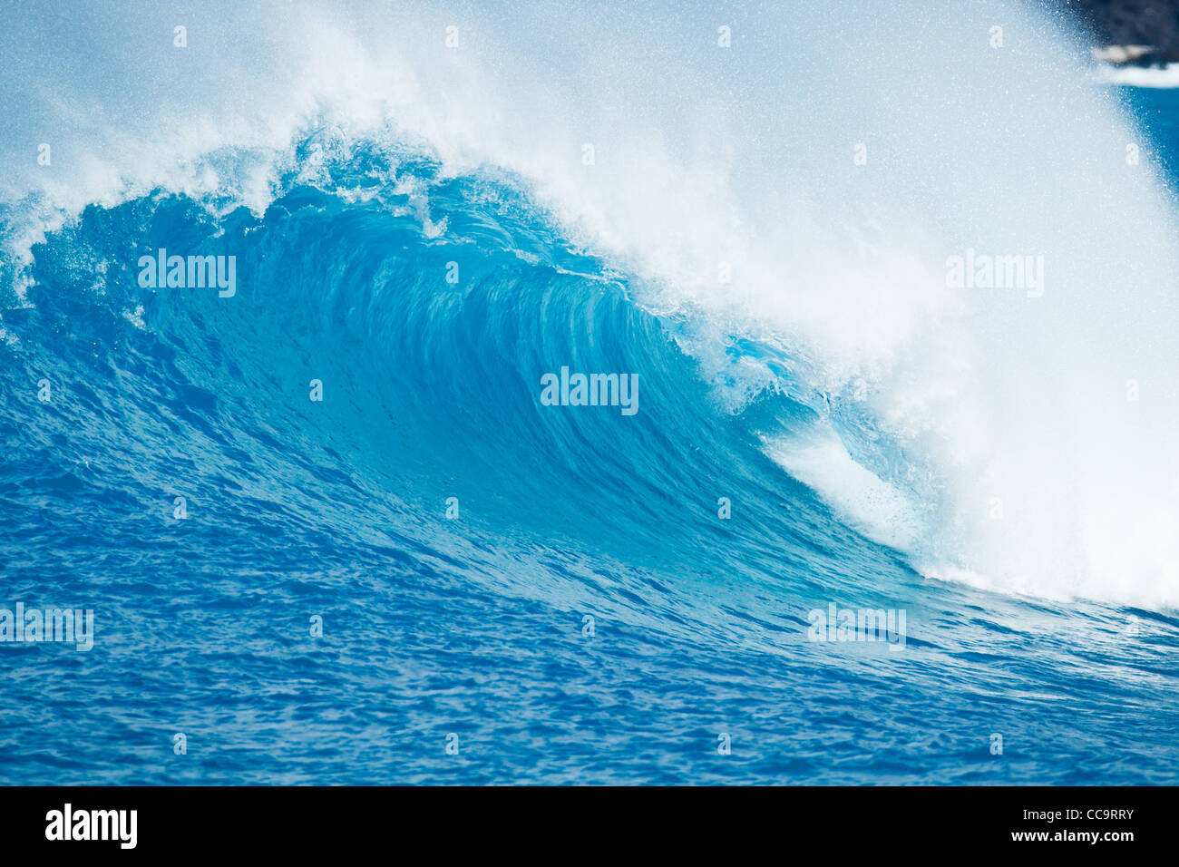 Beautiful Blue Ocean Wave Stock Photo - Alamy