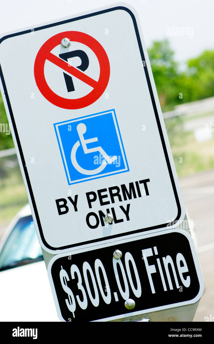 No wheelchair sign hi-res stock photography and images - Alamy