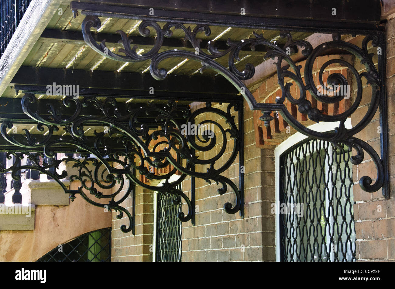 Balcony iron balustrade hi-res stock photography and images - Alamy